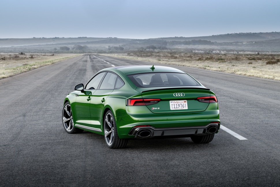 Audi RS 5 technical specifications and fuel economy